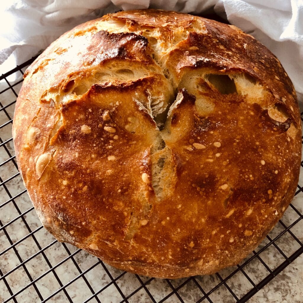 Deliciously Easy Old-Fashioned Lemon Iced Tea | Each Ordinary Moment